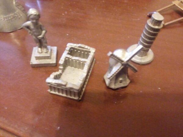 metalne figure poznatih gradjevina - Princ Shop